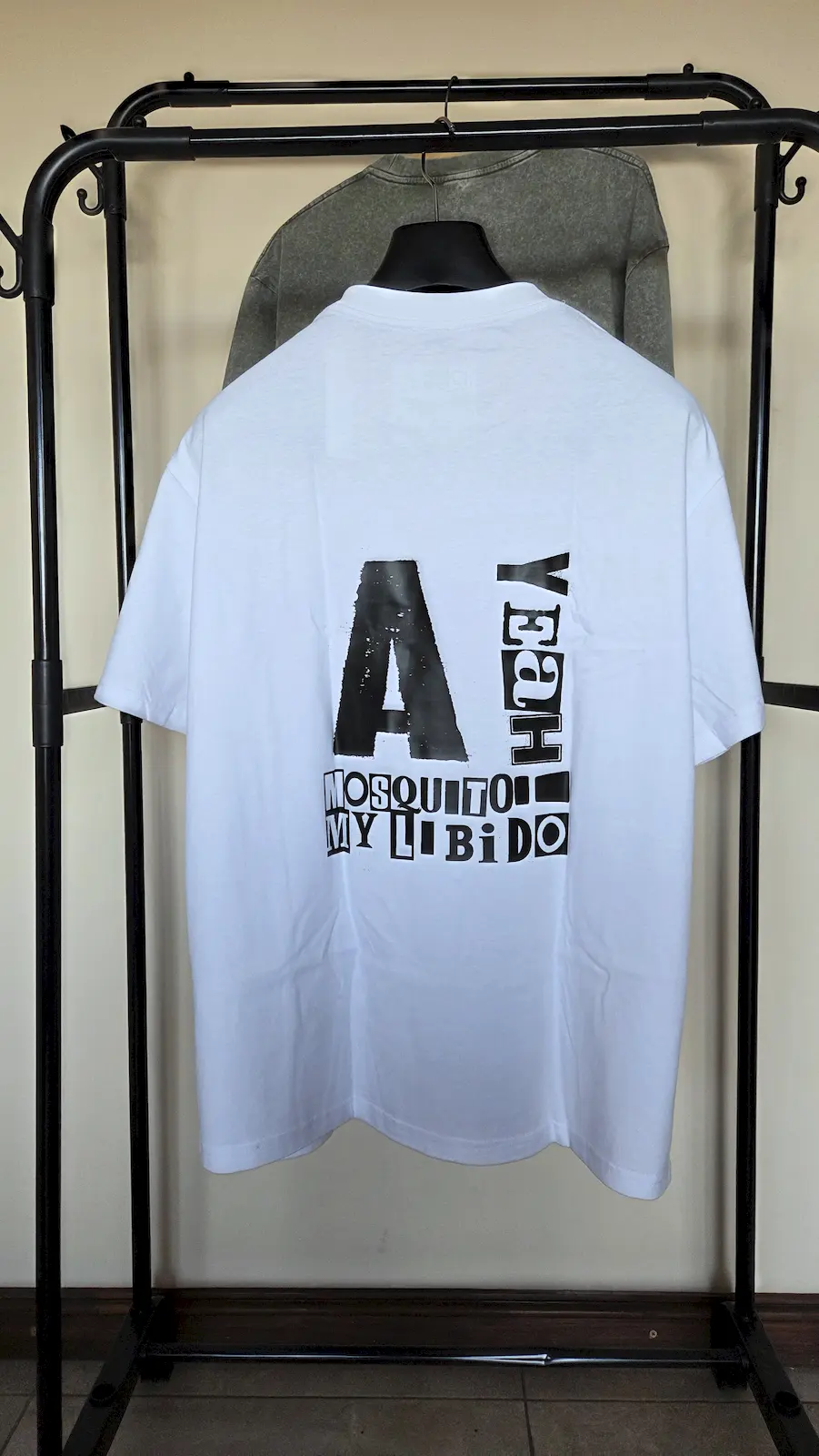 Cult Cuts - Tshirt Mosquito | Épica -2025
